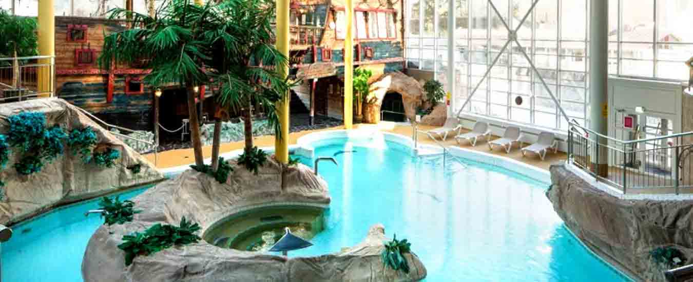 Visit Waterpark Spa Indoor And Outdoor Pools with Your Family