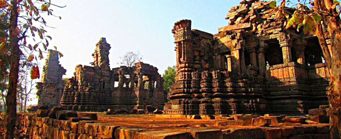 Visit Ajaigarh Fort with Your Family