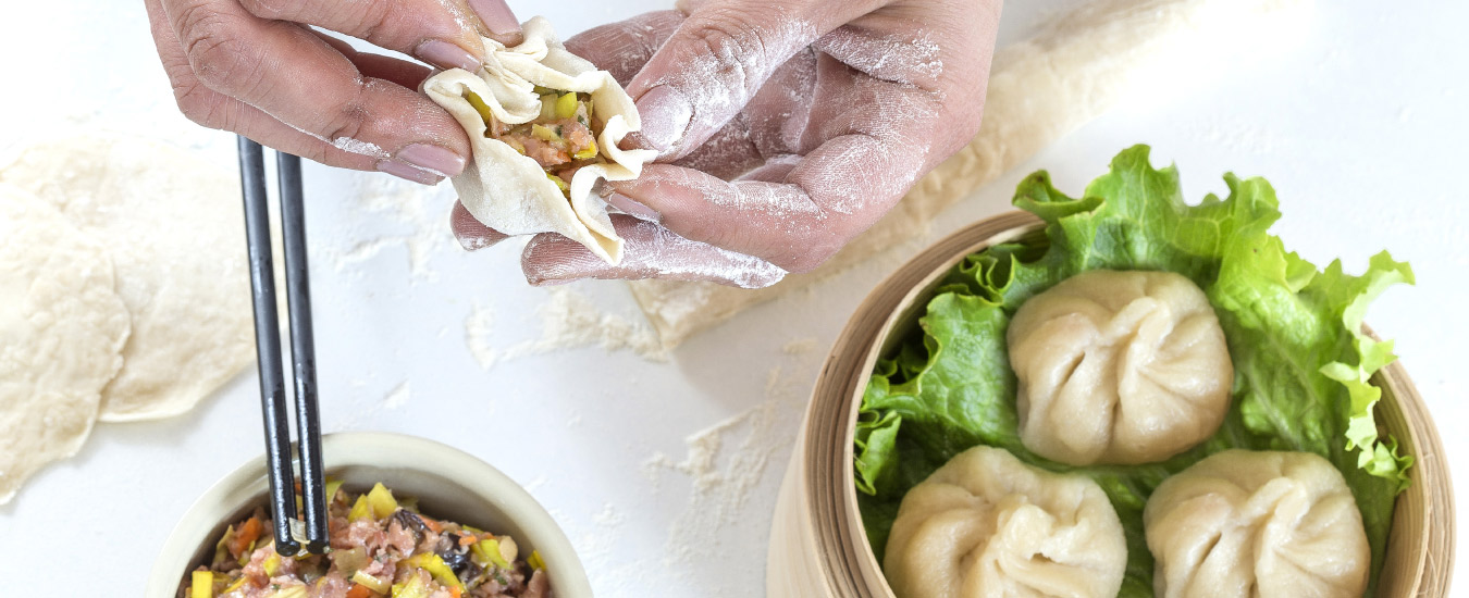 Learn How to Make Dimsums With Experienced Chefs at Club Mahindra