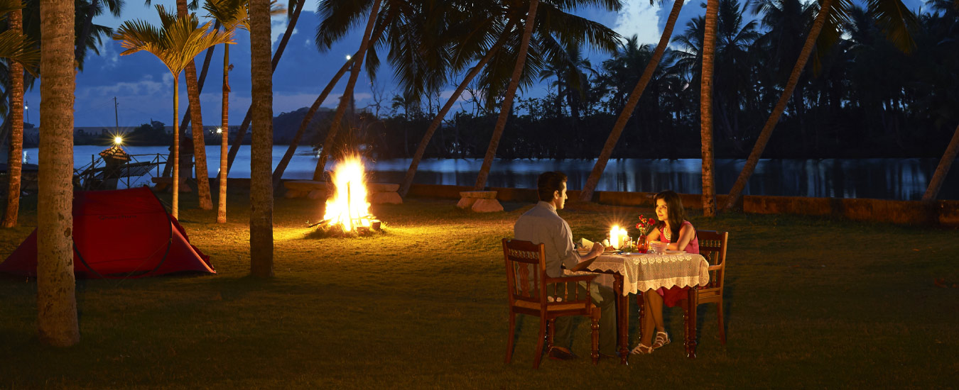 Experience Lake Side Dining With Your Family