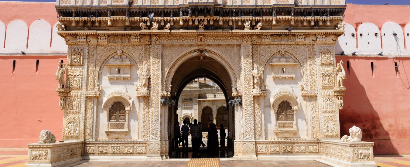 Enjoy Visiting Karnimata Temple or Rat Temple with Your Family